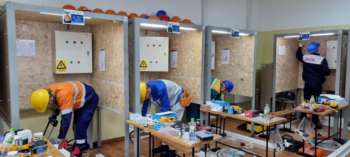 Монгол Ур Чадвар 2023 тэмцээн 2 р шат Цахилгаан